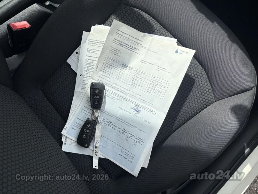 Белый Ауди А1 2011 в Вильянди, объемом двигателя 1.20 л и пробегом 132 тыс. км за 5990 €, фото 13 на AUTOMOTO.COM.LV