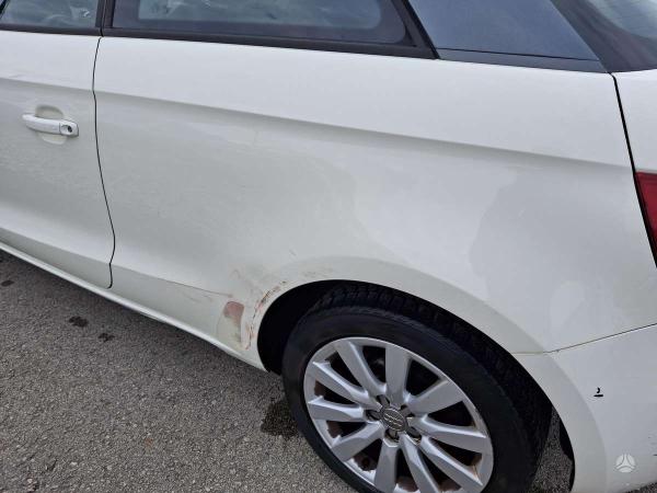 Balts Audi A1 2011 Tauragė, ar dzinēja tilpumu 1.60 L un nobraukumu 163 tūkst. km par 2400 €, foto 5 vietnē AUTOMOTO.COM.LV