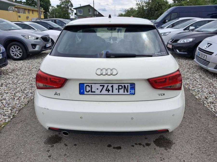 Balts Audi A1 2011 Tauragė, ar dzinēja tilpumu 1.60 L un nobraukumu 163 tūkst. km par 2400 €, foto 7 vietnē AUTOMOTO.COM.LV
