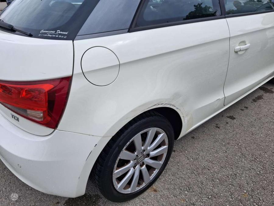 Balts Audi A1 2011 Tauragė, ar dzinēja tilpumu 1.60 L un nobraukumu 163 tūkst. km par 2400 €, foto 9 vietnē AUTOMOTO.COM.LV