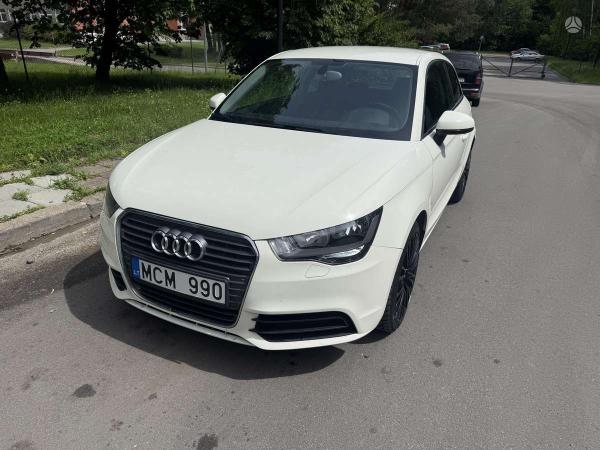 White Audi A1 2011 in Vilnius, with an engine capacity of 1.39 L and mileage of 191 thousand km for 5000 €, photo 3 on AUTOMOTO.COM.LV