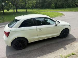 White Audi A1 2011 in Vilnius, with an engine capacity of 1.39 L and mileage of 191 thousand km for 5000 €, photo 9 on AUTOMOTO.COM.LV
