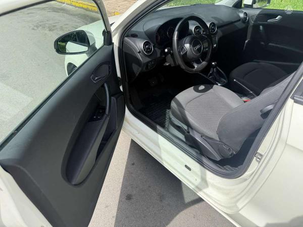 White Audi A1 2011 in Vilnius, with an engine capacity of 1.39 L and mileage of 191 thousand km for 5000 €, photo 10 on AUTOMOTO.COM.LV