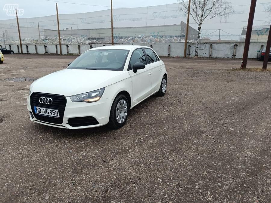 Balts Audi A1 2012 Telšiai, ar dzinēja tilpumu 1.60 L un nobraukumu 246 tūkst. km par 3999 €, foto 12 vietnē AUTOMOTO.COM.LV