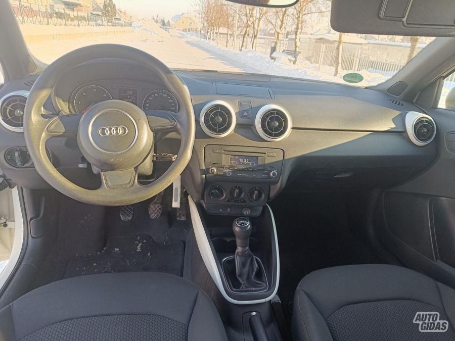 Balts Audi A1 2012 Telšiai, ar dzinēja tilpumu 1.60 L un nobraukumu 248 tūkst. km par 4150 €, foto 16 vietnē AUTOMOTO.COM.LV