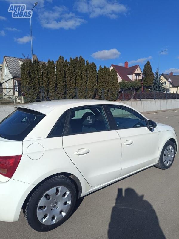 Balts Audi A1 2012 Telšiai, ar dzinēja tilpumu 1.60 L un nobraukumu 249 tūkst. km par 4400 €, foto 4 vietnē AUTOMOTO.COM.LV