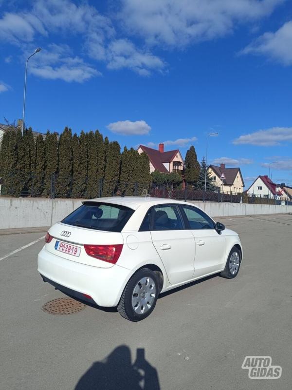 Balts Audi A1 2012 Telšiai, ar dzinēja tilpumu 1.60 L un nobraukumu 249 tūkst. km par 4400 €, foto 6 vietnē AUTOMOTO.COM.LV