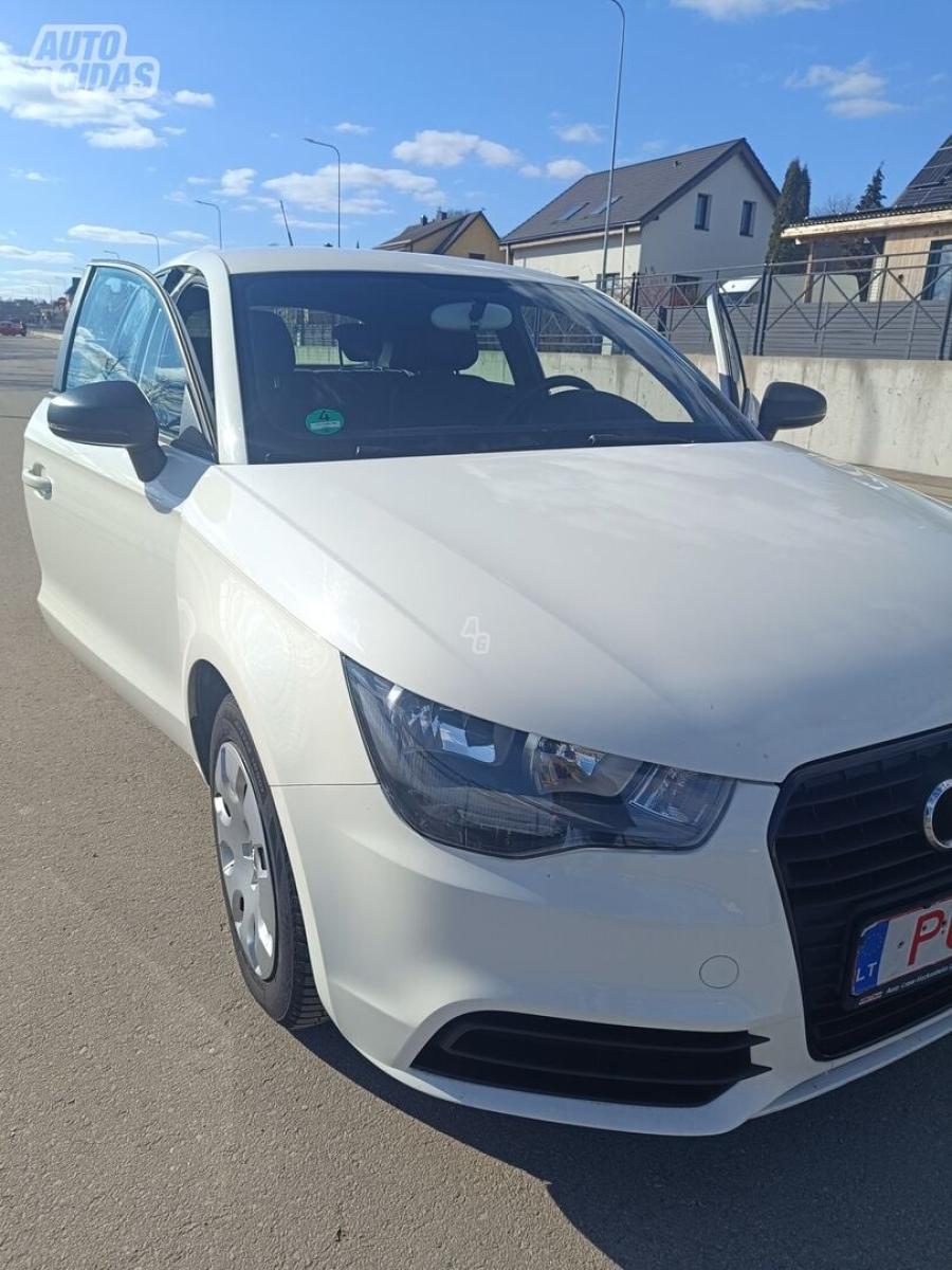 Balts Audi A1 2012 Telšiai, ar dzinēja tilpumu 1.60 L un nobraukumu 249 tūkst. km par 4400 €, foto 18 vietnē AUTOMOTO.COM.LV