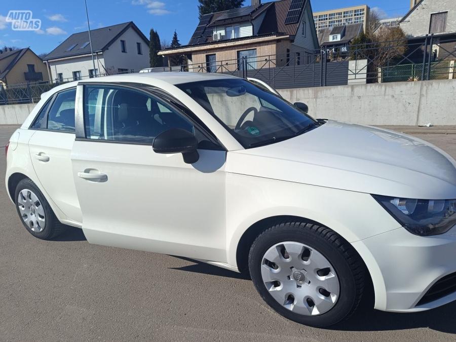 Balts Audi A1 2012 Telšiai, ar dzinēja tilpumu 1.60 L un nobraukumu 249 tūkst. km par 4400 €, foto 19 vietnē AUTOMOTO.COM.LV