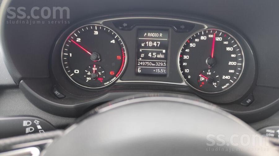 Balts Audi A1 2012 Jelgava, ar dzinēja tilpumu 2.00 L un nobraukumu 249 tūkst. km par 5990 €, foto 16 vietnē AUTOMOTO.COM.LV