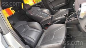Balts Audi A1 2012 Jelgava, ar dzinēja tilpumu 2.00 L un nobraukumu 249 tūkst. km par 5990 €, foto 22 vietnē AUTOMOTO.COM.LV