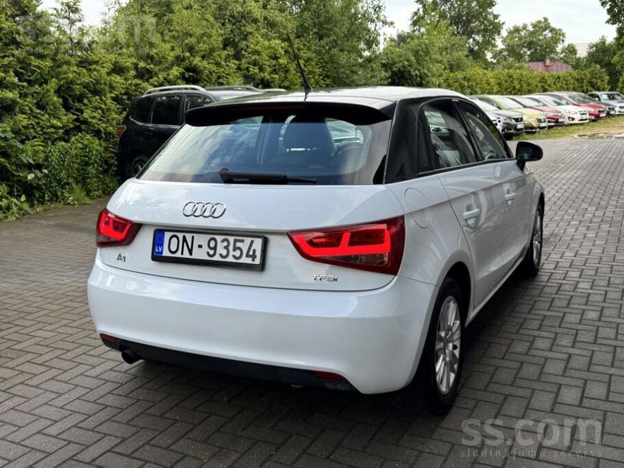 Balts Audi A1 2012 Rīga, ar dzinēja tilpumu 1.20 L un nobraukumu 235 tūkst. km par 6600 €, foto 4 vietnē AUTOMOTO.COM.LV