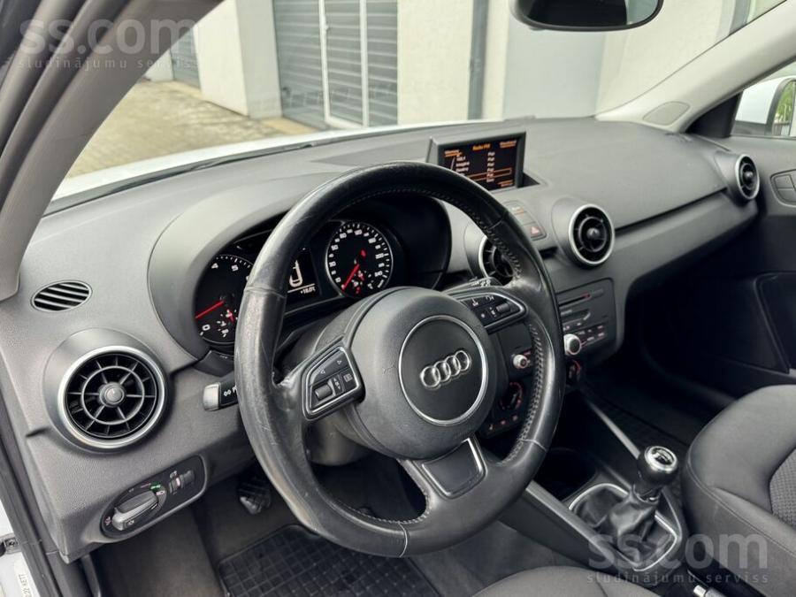 Balts Audi A1 2012 Rīga, ar dzinēja tilpumu 1.20 L un nobraukumu 235 tūkst. km par 6600 €, foto 18 vietnē AUTOMOTO.COM.LV
