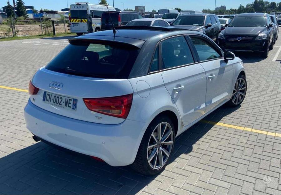 White Audi A1 2012 in Taurage, with an engine capacity of 1.60 L and mileage of 212 thousand km for 5900 €, photo 6 on AUTOMOTO.COM.LV