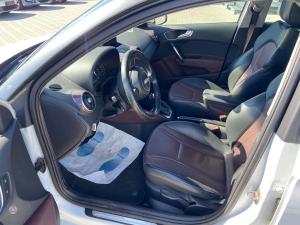 White Audi A1 2012 in Taurage, with an engine capacity of 1.60 L and mileage of 212 thousand km for 5900 €, photo 11 on AUTOMOTO.COM.LV