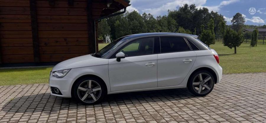 White Audi A1 2012 in Vilnius, with an engine capacity of 1.40 L and mileage of 154 thousand km for 6500 €, photo 5 on AUTOMOTO.COM.LV