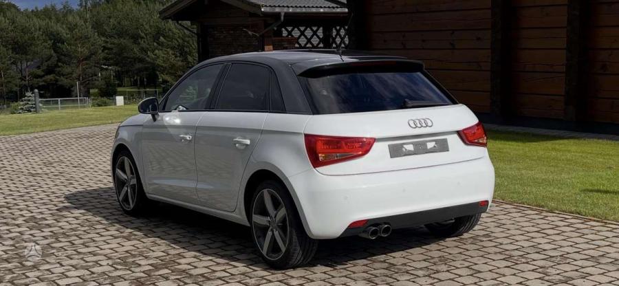 White Audi A1 2012 in Vilnius, with an engine capacity of 1.40 L and mileage of 154 thousand km for 6500 €, photo 6 on AUTOMOTO.COM.LV