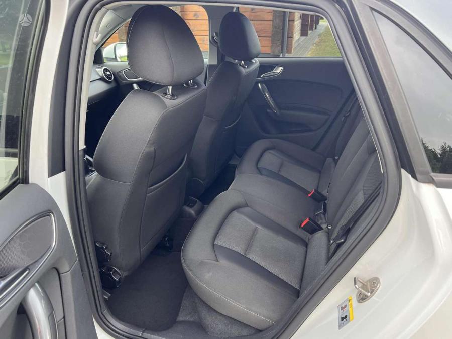White Audi A1 2012 in Vilnius, with an engine capacity of 1.40 L and mileage of 154 thousand km for 6500 €, photo 16 on AUTOMOTO.COM.LV