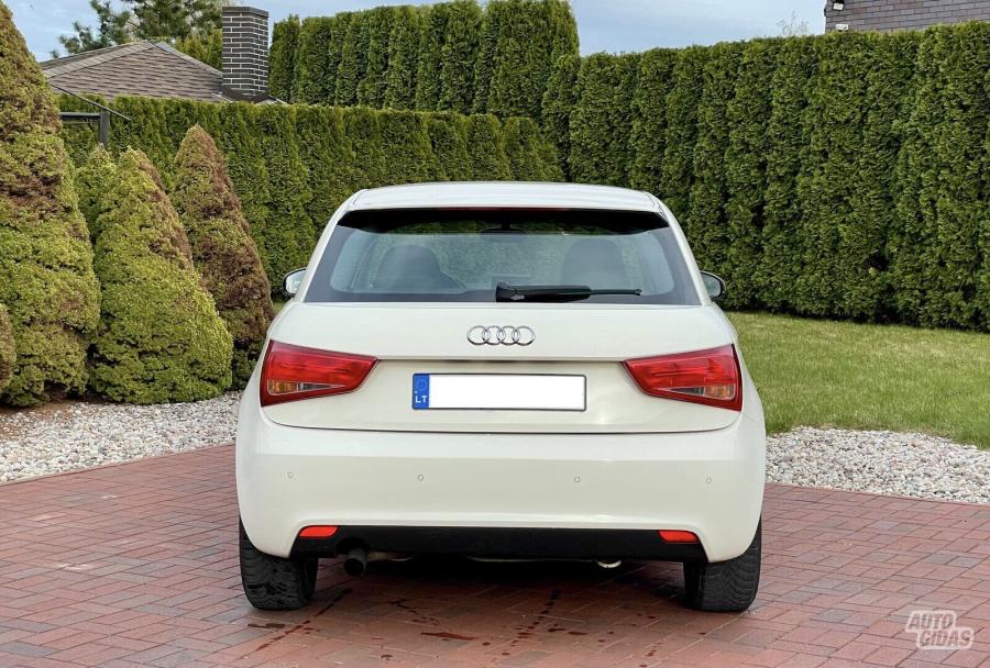 Balts Audi A1 2013 Viļņa, ar dzinēja tilpumu 1.60 L un nobraukumu 192 tūkst. km par 7300 €, foto 6 vietnē AUTOMOTO.COM.LV
