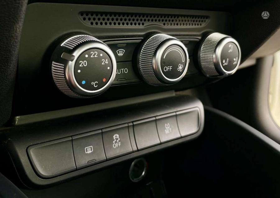Balts Audi A1 2013 Viļņa, ar dzinēja tilpumu 1.60 L un nobraukumu 192 tūkst. km par 5850 €, foto 16 vietnē AUTOMOTO.COM.LV