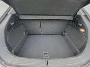 Balts Audi A1 2013 Viļņa, ar dzinēja tilpumu 1.60 L un nobraukumu 192 tūkst. km par 5850 €, foto 21 vietnē AUTOMOTO.COM.LV