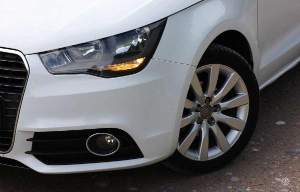 White Audi A1 2013 in Kretinga, with an engine capacity of 1.60 L and mileage of 275 thousand km for 6499 €, photo 8 on AUTOMOTO.COM.LV