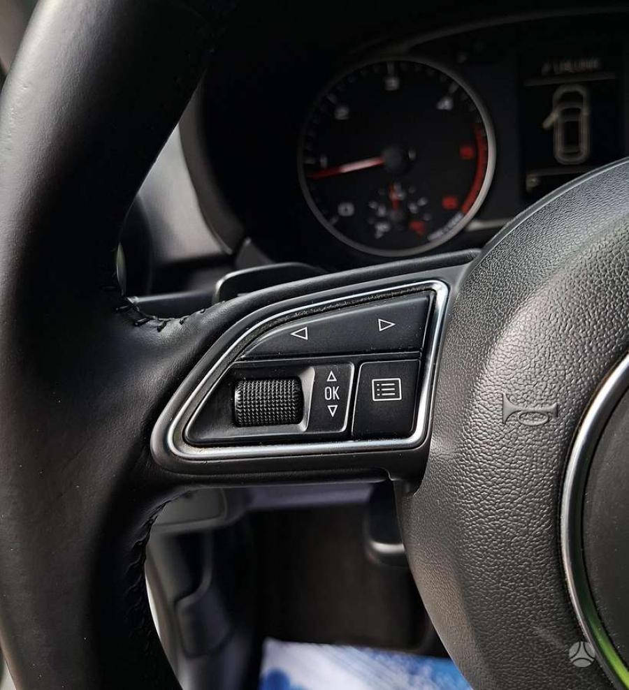 White Audi A1 2013 in Kretinga, with an engine capacity of 1.60 L and mileage of 275 thousand km for 6499 €, photo 25 on AUTOMOTO.COM.LV