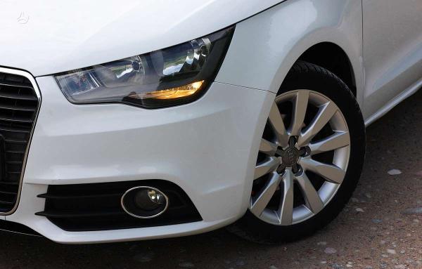 White Audi A1 2013 in Kretinga, with an engine capacity of 1.60 L and mileage of 275 thousand km for 5999 €, photo 3 on AUTOMOTO.COM.LV