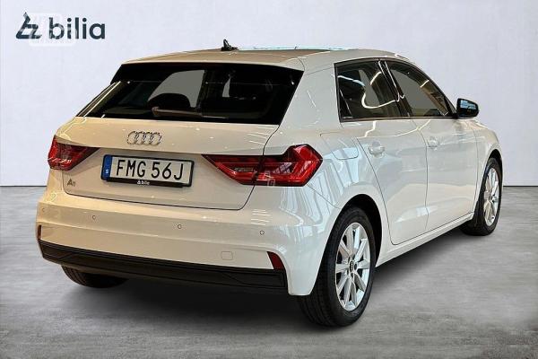 Balts Audi A1 2022 Kauņa, ar dzinēja tilpumu 0.00 L un nobraukumu 54 tūkst. km par 21447 €, foto 4 vietnē AUTOMOTO.COM.LV
