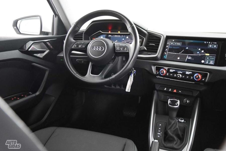 White Audi A1 2023 in Kaunas, with an engine capacity of 1.00 L and mileage of 46 thousand km for 25678 €, photo 8 on AUTOMOTO.COM.LV