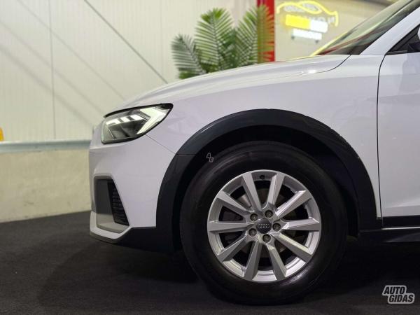 Balts Audi A1 2020 Kauņa, ar dzinēja tilpumu 1.00 L un nobraukumu 89 tūkst. km par 22276 €, foto 2 vietnē AUTOMOTO.COM.LV