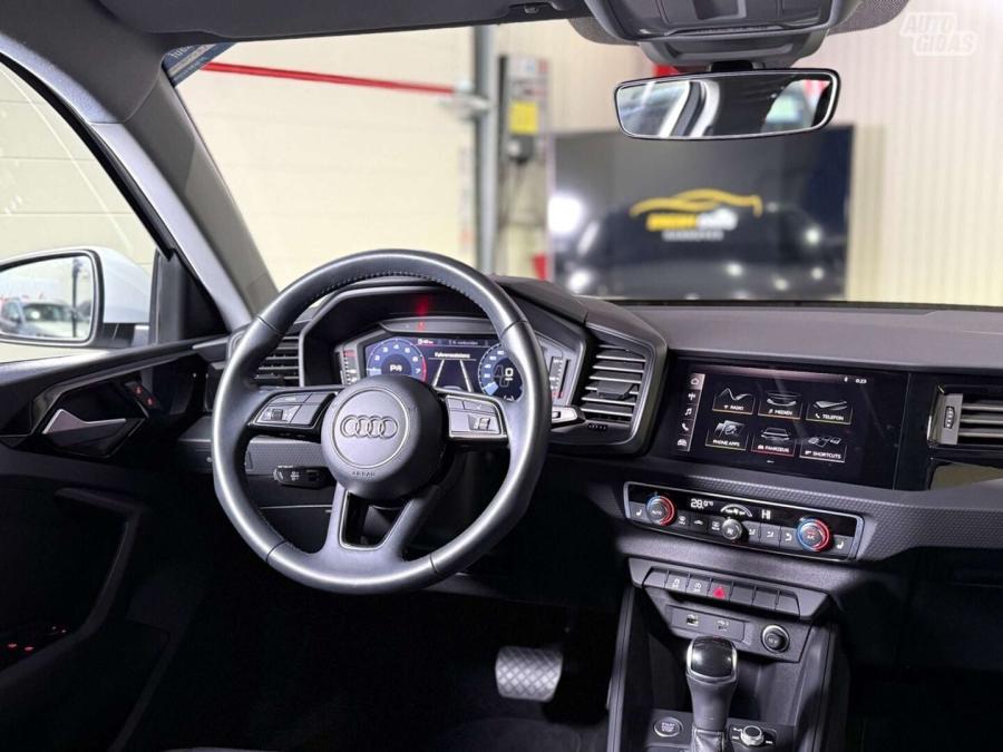 White Audi A1 2020 in Kaunas, with an engine capacity of 1.00 L and mileage of 89 thousand km for 22276 €, photo 14 on AUTOMOTO.COM.LV