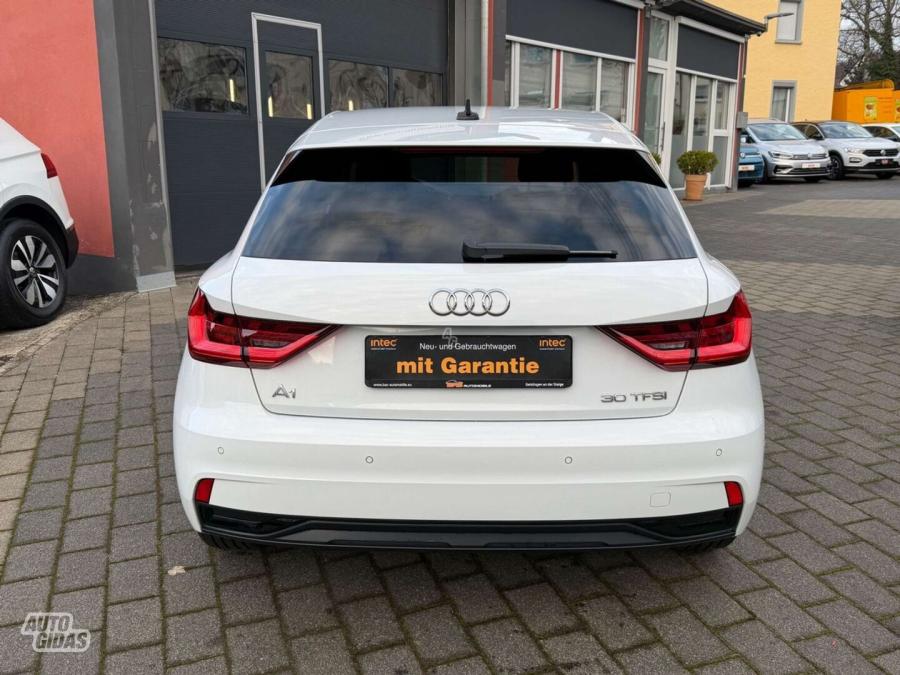 Balts Audi A1 2022 Kauņa, ar dzinēja tilpumu 1.00 L un nobraukumu 34 tūkst. km par 24725 €, foto 5 vietnē AUTOMOTO.COM.LV
