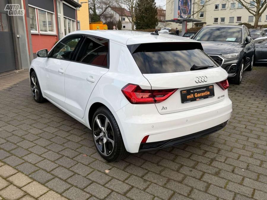 Balts Audi A1 2022 Kauņa, ar dzinēja tilpumu 1.00 L un nobraukumu 34 tūkst. km par 24725 €, foto 6 vietnē AUTOMOTO.COM.LV