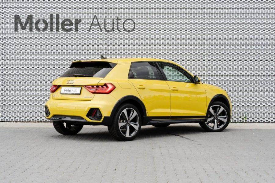 Yellow Audi A1 2023 in Marupe, with an engine capacity of 1.50 L and mileage of 63 thousand km for 38750 €, photo 5 on AUTOMOTO.COM.LV