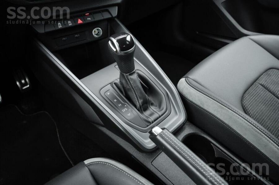 Dzeltens Audi A1 2023 Rīga, ar dzinēja tilpumu 1.50 L un nobraukumu 63 tūkst. km par 25900 €, foto 23 vietnē AUTOMOTO.COM.LV