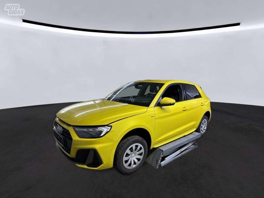 Yellow Audi A1 2023 in Kaunas, with an engine capacity of 1.00 L and mileage of 39 thousand km for 27950 €, photo 1 on AUTOMOTO.COM.LV