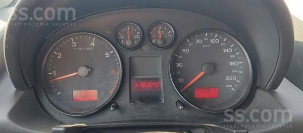 Black Audi A2 2000 in Daugavpils, with an engine capacity of 1.40 L and mileage of 248 thousand km for 2700 €, photo 8 on AUTOMOTO.COM.LV