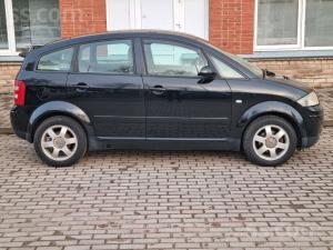 Melns Audi A2 2001 Ogre, ar dzinēja tilpumu 1.40 L un nobraukumu 229 tūkst. km par 2650 €, foto 4 vietnē AUTOMOTO.COM.LV