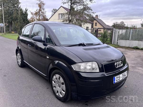 Black Audi A2 2001 in Riga, with an engine capacity of 1.40 L and mileage of 231 thousand km for 2990 €, photo 4 on AUTOMOTO.COM.LV