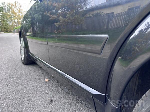 Black Audi A2 2001 in Riga, with an engine capacity of 1.40 L and mileage of 231 thousand km for 2990 €, photo 10 on AUTOMOTO.COM.LV