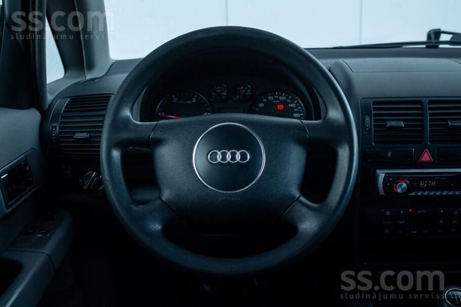 Melns Audi A2 2001 Jelgava, ar dzinēja tilpumu 1.40 L un nobraukumu 375 tūkst. km par 1990 €, foto 13 vietnē AUTOMOTO.COM.LV