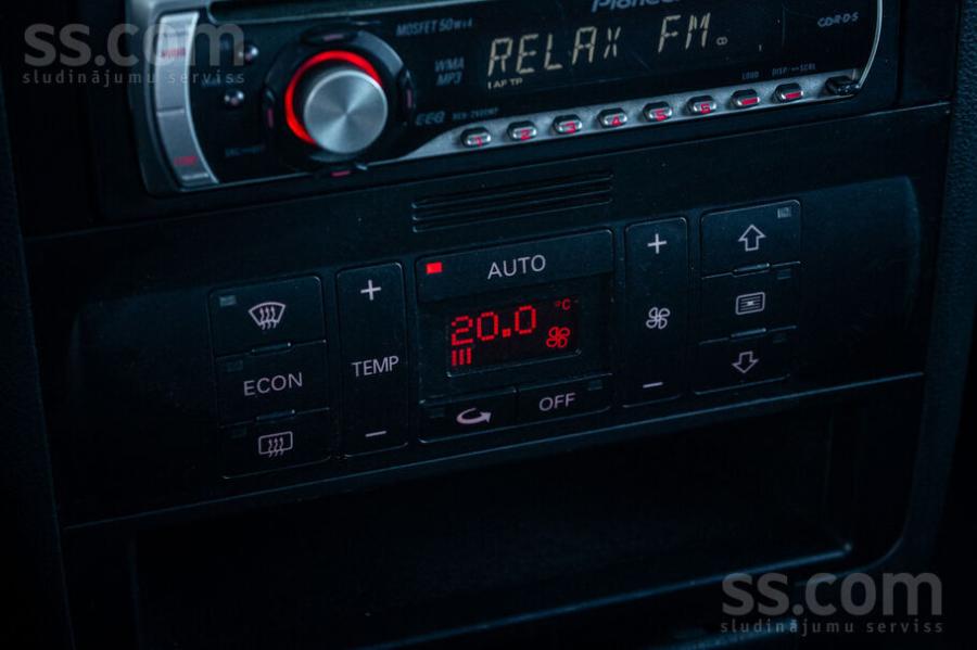 Melns Audi A2 2001 Jelgava, ar dzinēja tilpumu 1.40 L un nobraukumu 375 tūkst. km par 1990 €, foto 14 vietnē AUTOMOTO.COM.LV
