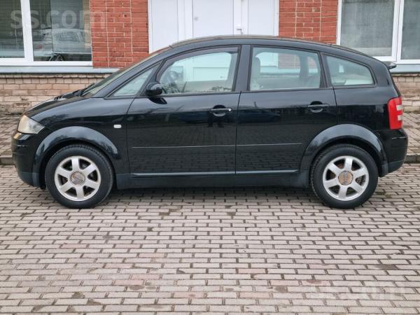 Black Audi A2 2001 in Ogre, with an engine capacity of 1.40 L and mileage of 229 thousand km for 2750 €, photo 5 on AUTOMOTO.COM.LV