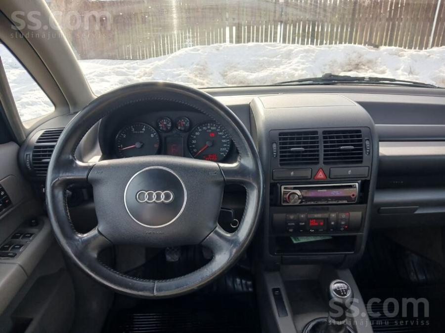 Melns Audi A2 2001 Ludza, ar dzinēja tilpumu 1.40 L un nobraukumu 227 tūkst. km par 2550 €, foto 8 vietnē AUTOMOTO.COM.LV