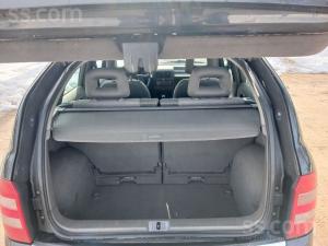 Melns Audi A2 2001 Ludza, ar dzinēja tilpumu 1.40 L un nobraukumu 227 tūkst. km par 2550 €, foto 12 vietnē AUTOMOTO.COM.LV