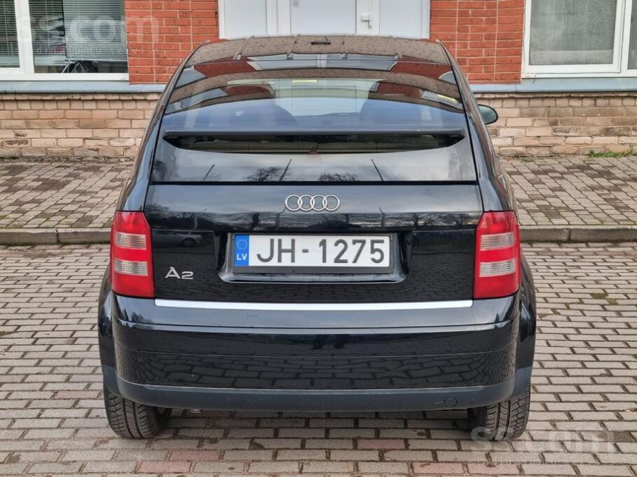 Melns Audi A2 2001 Ogre, ar dzinēja tilpumu 1.40 L un nobraukumu 229 tūkst. km par 2750 €, foto 8 vietnē AUTOMOTO.COM.LV