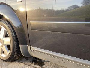 Melns Audi A2 2001 Viļņa, ar dzinēja tilpumu 1.42 L un nobraukumu 254 tūkst. km par 1450 €, foto 8 vietnē AUTOMOTO.COM.LV