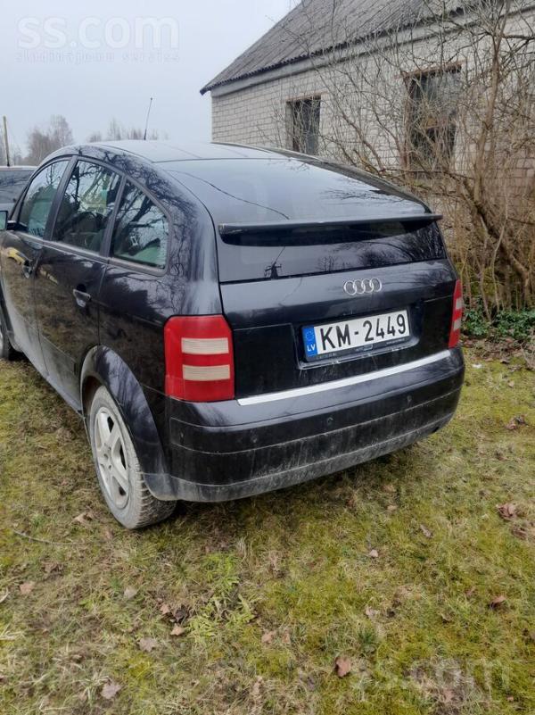 Black Audi A2 2002 in Preili, with an engine capacity of 1.40 L and mileage of 402 thousand km for 1550 €, photo 3 on AUTOMOTO.COM.LV