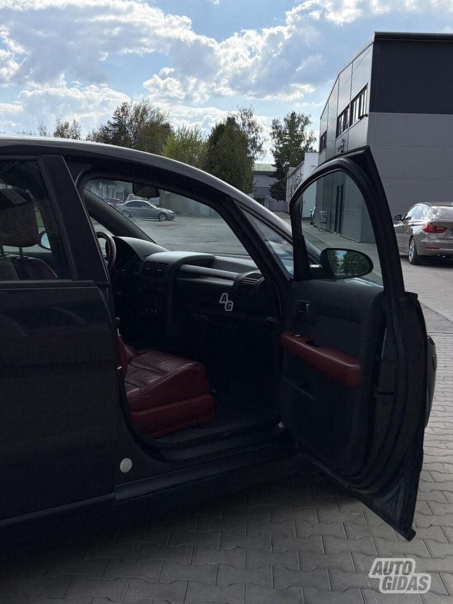 Black Audi A2 2002 in Siauliai, with an engine capacity of 1.60 L and mileage of 159 thousand km for 2700 €, photo 14 on AUTOMOTO.COM.LV